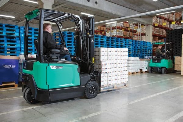 What is a Counterbalance Forklift? - Your Complete Guide - JOFSON